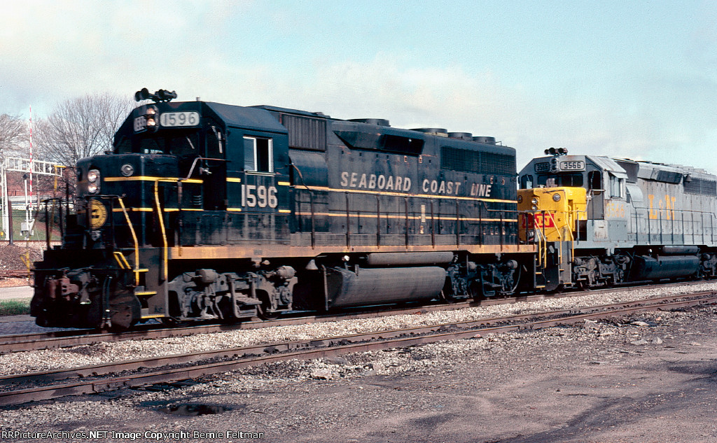 Seaboard Coast Line GP40 #1596